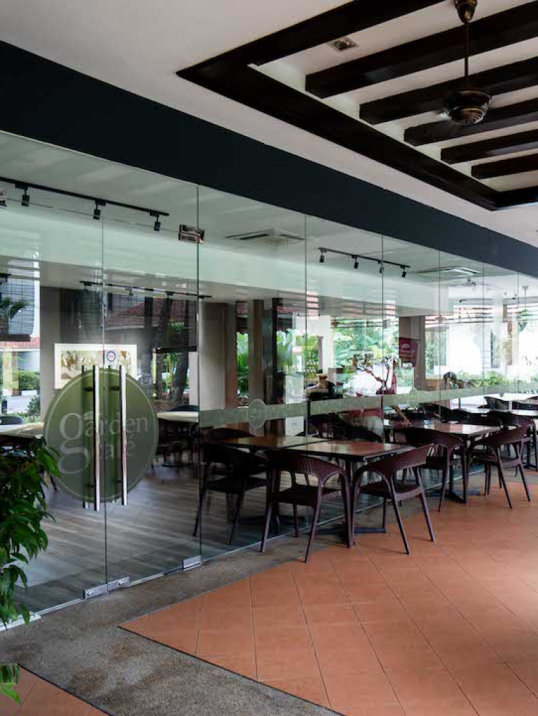 Bunga Raya - Royal Lake Club KL